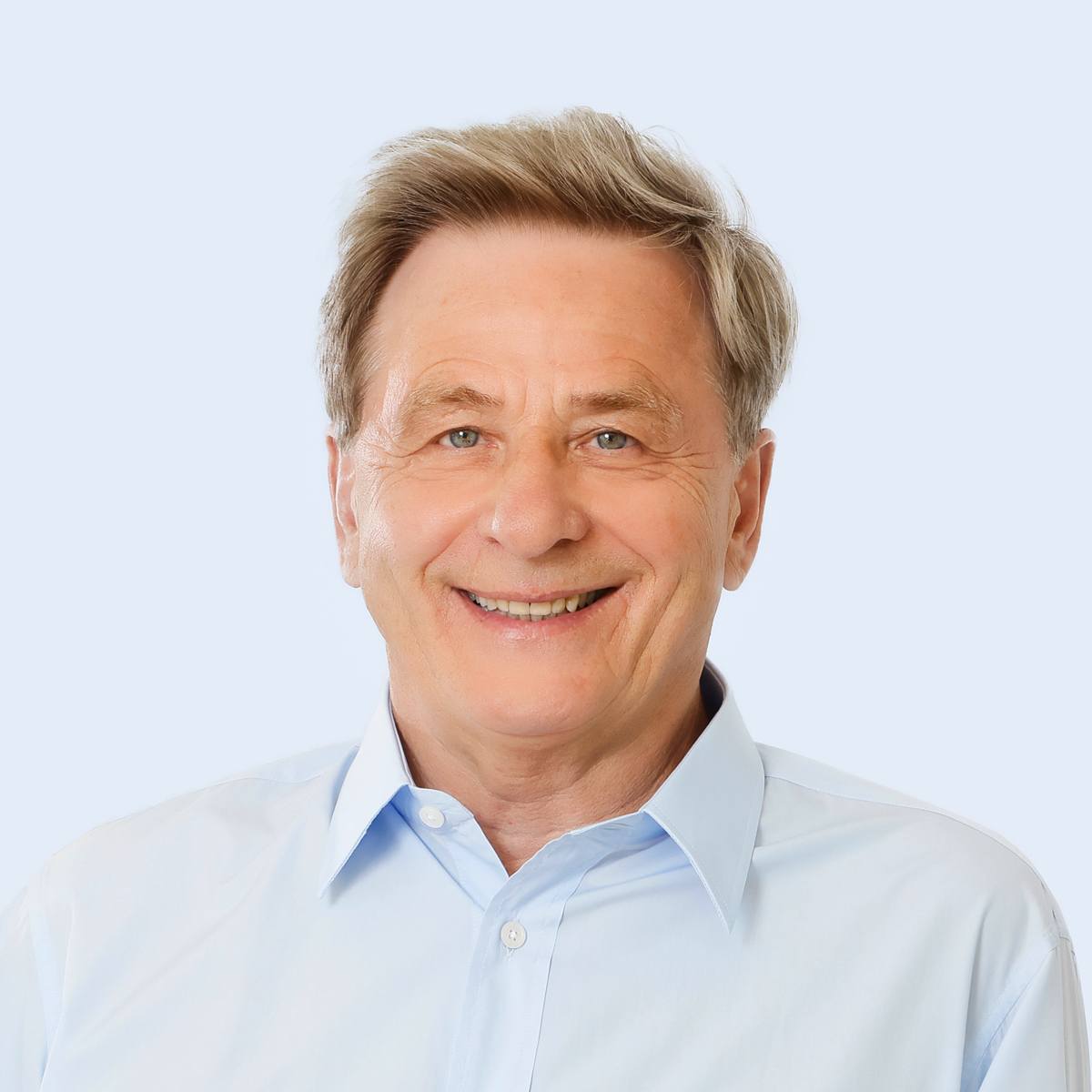 Dr. Domonkos Horvath | DR. HORVATH - Zahnmedizin & Kieferorthopädie